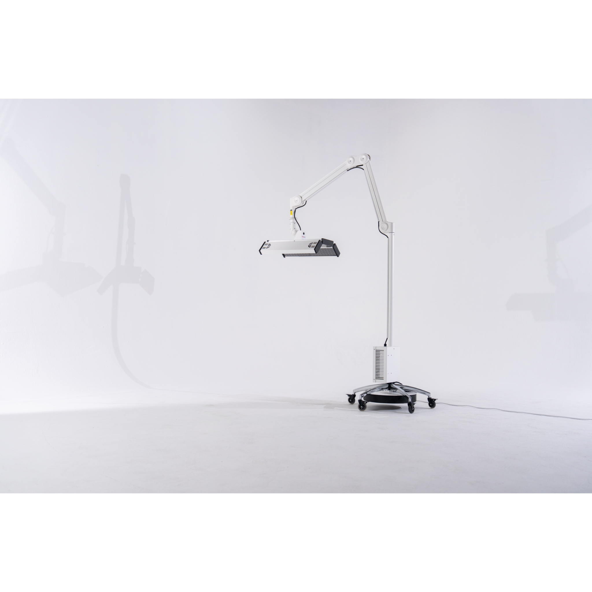 Apollo ARC Red Light Therapy Lamp – Vital Health Tec